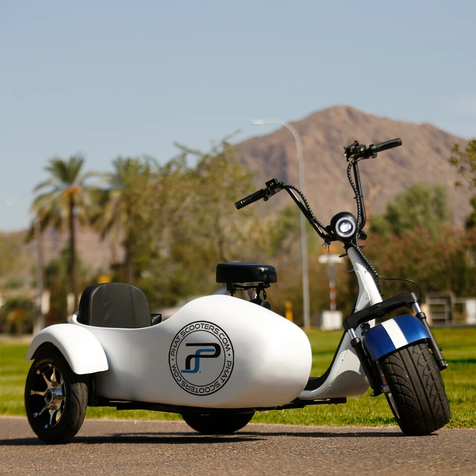 Phat Scooters Wingman Jr. Sidecar - Electric Scooter 2025 - 🇬🇧 United ...